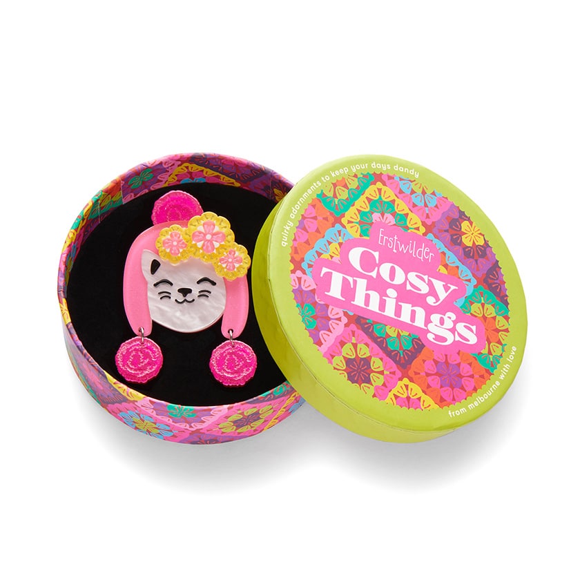 Snug Fit Kitty 2023 - Wild Brooches